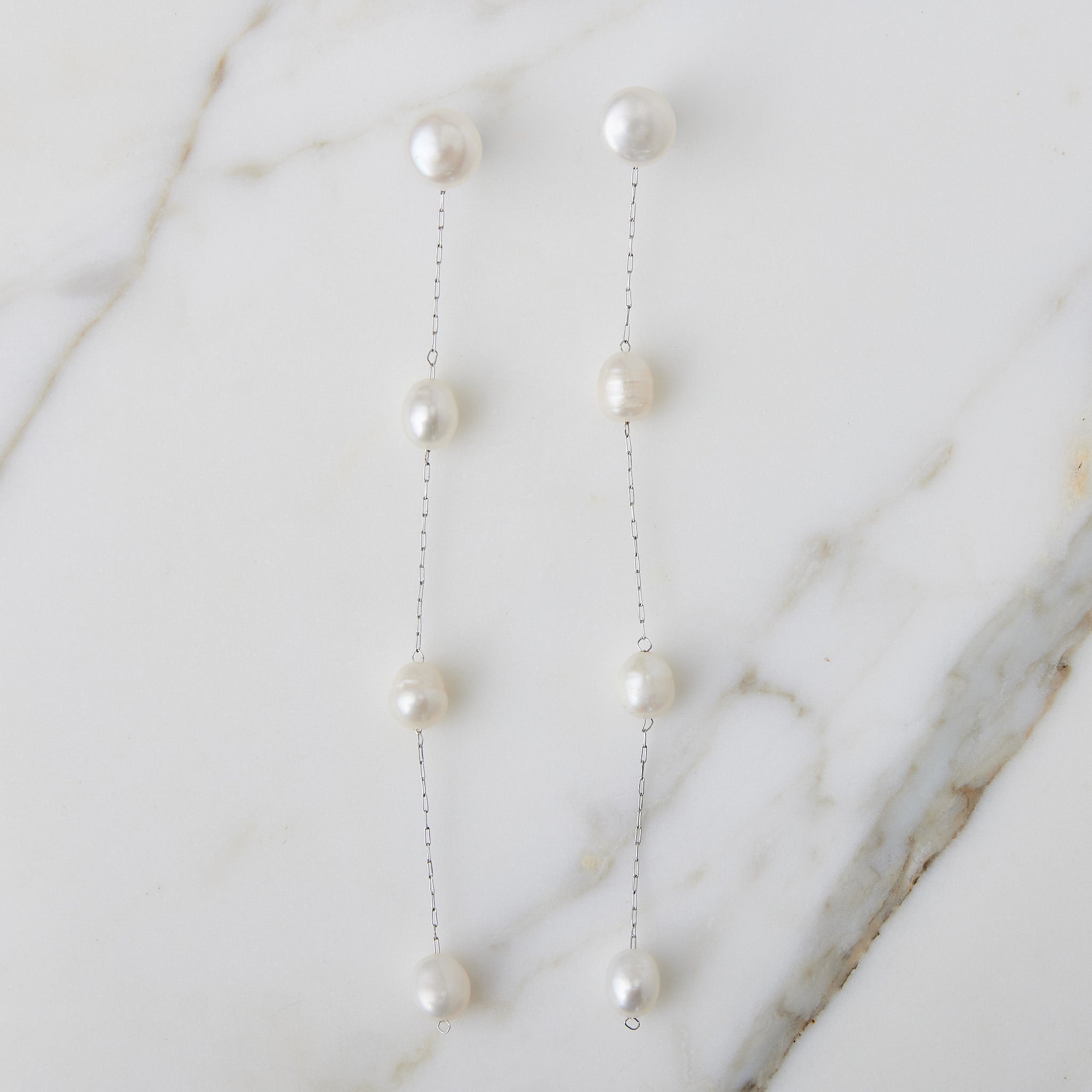 Georgie 4 Pearl Chain Strand Earrings – Dove Grey Bridal